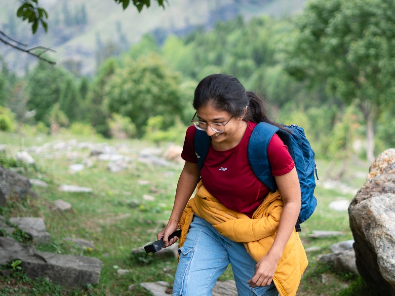 Trekking to Manali Camp | Manali Trekking Packages | Voyagers Adventure